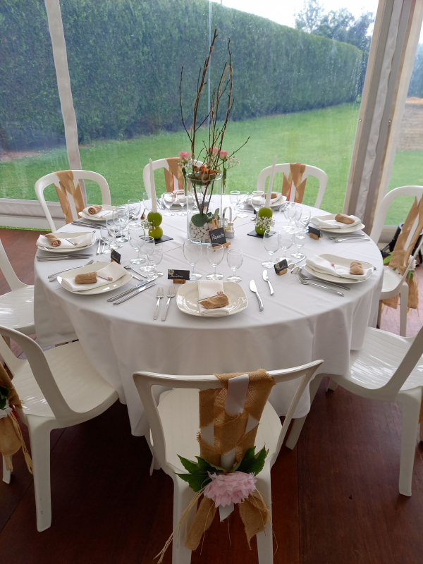Table ronde mariage - Locadin Spécialiste de la location pour ...